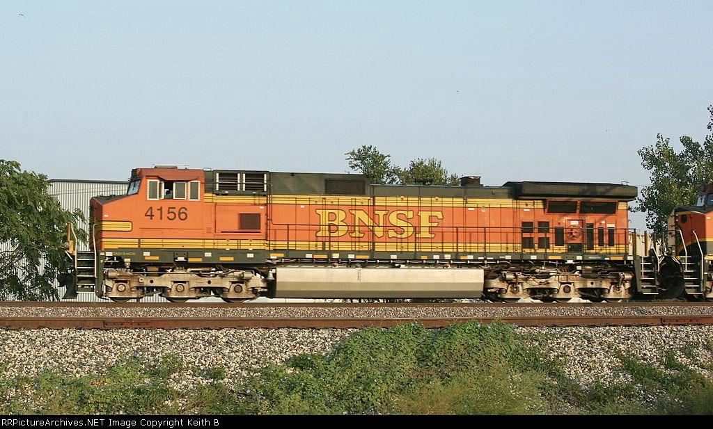 BNSF 4156